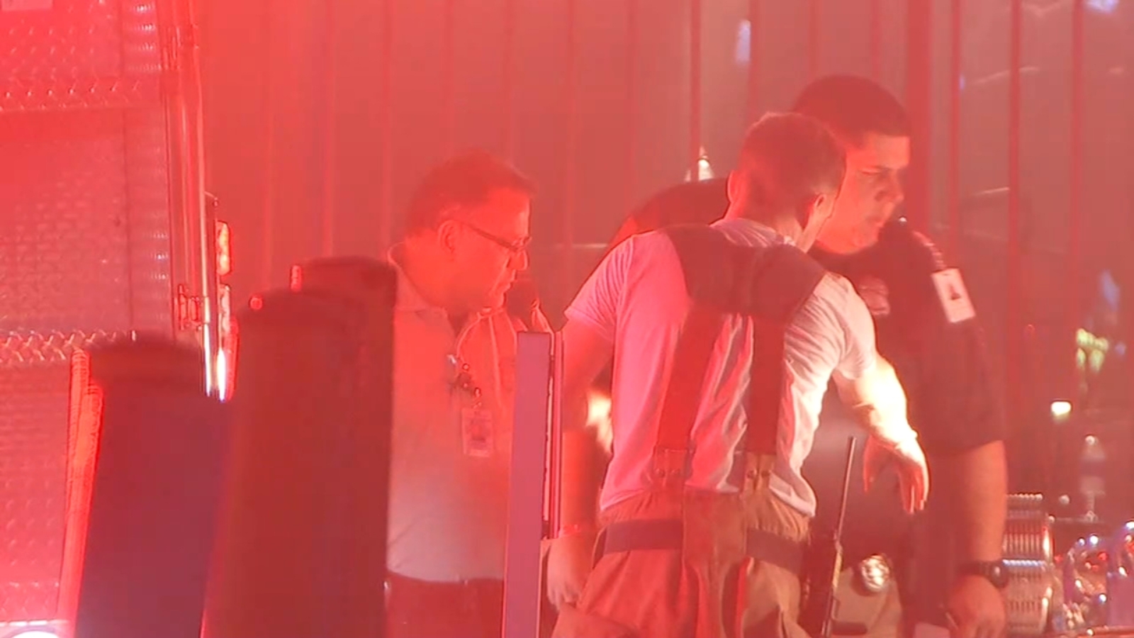 Pasadena firefighter pinned between 2 firetrucks during apartment fire ...