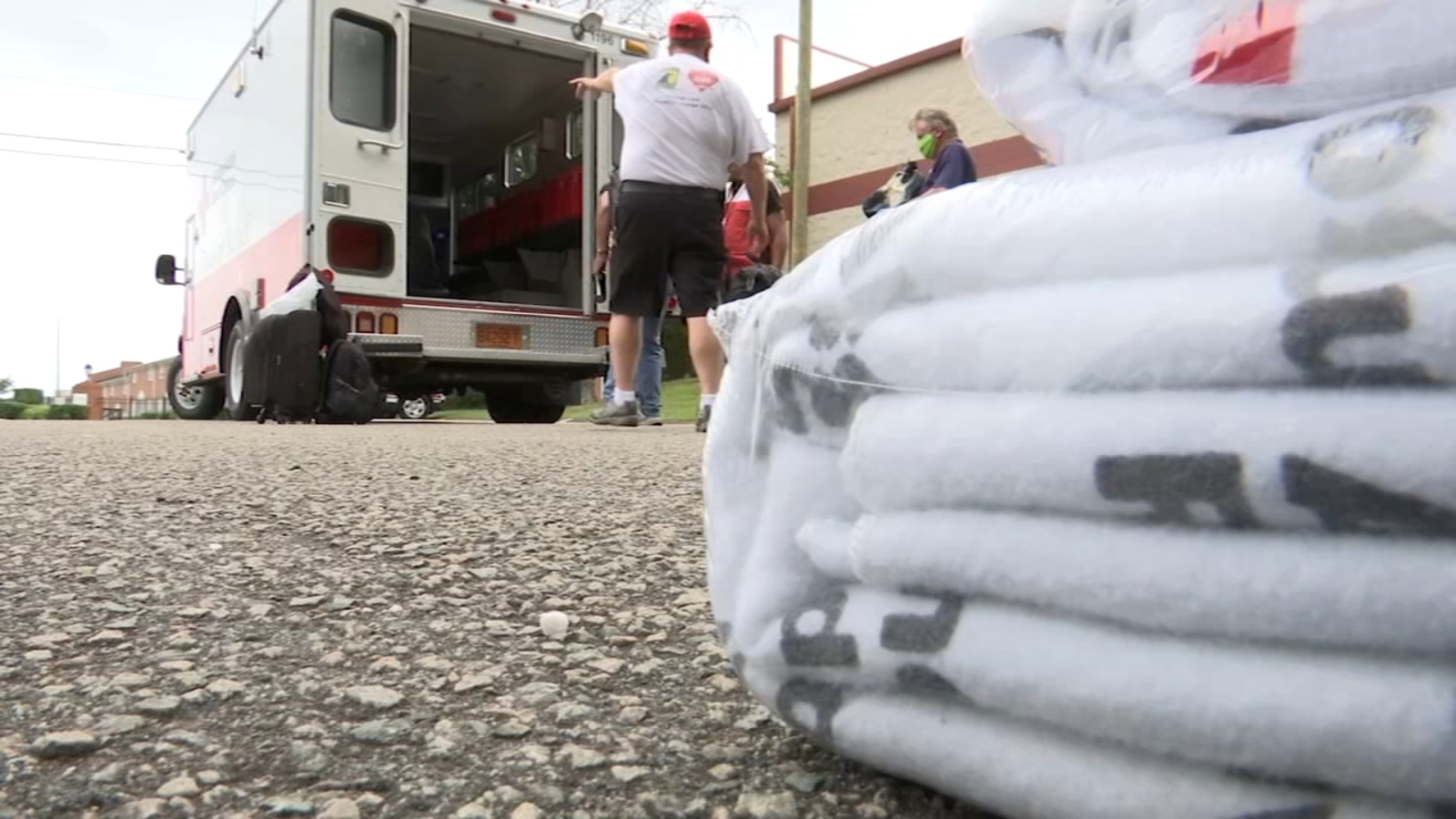 Local American Red Cross deploys vehicles, volunteers to Ala. for Sally ...