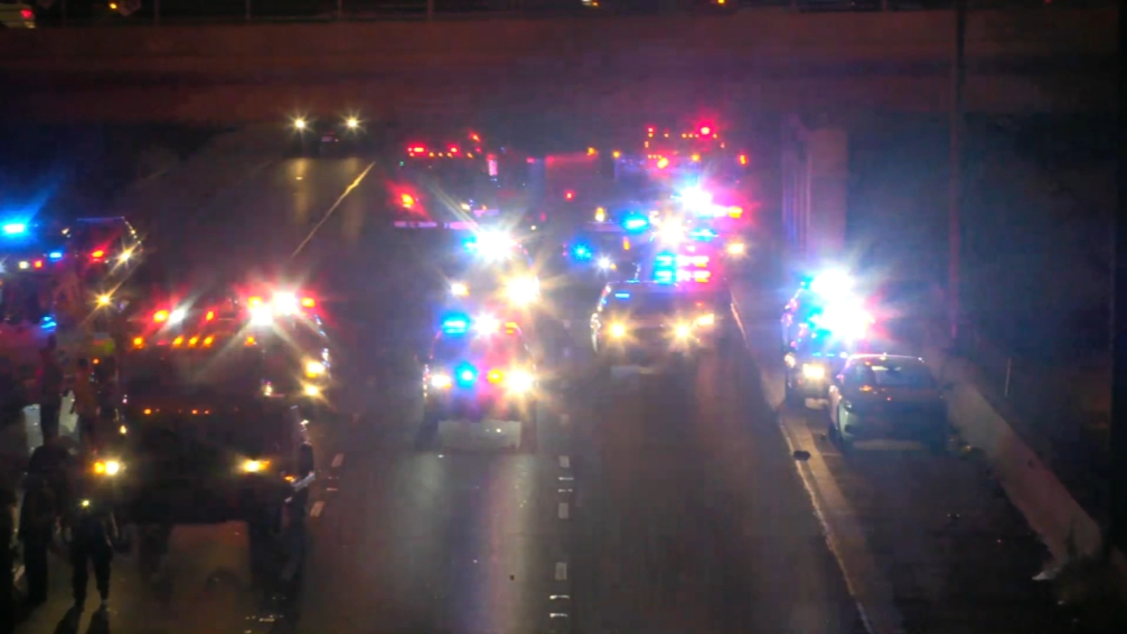 Chicago Eisenhower Expressway traffic 1 fatally struck in I-290 hit-and ...