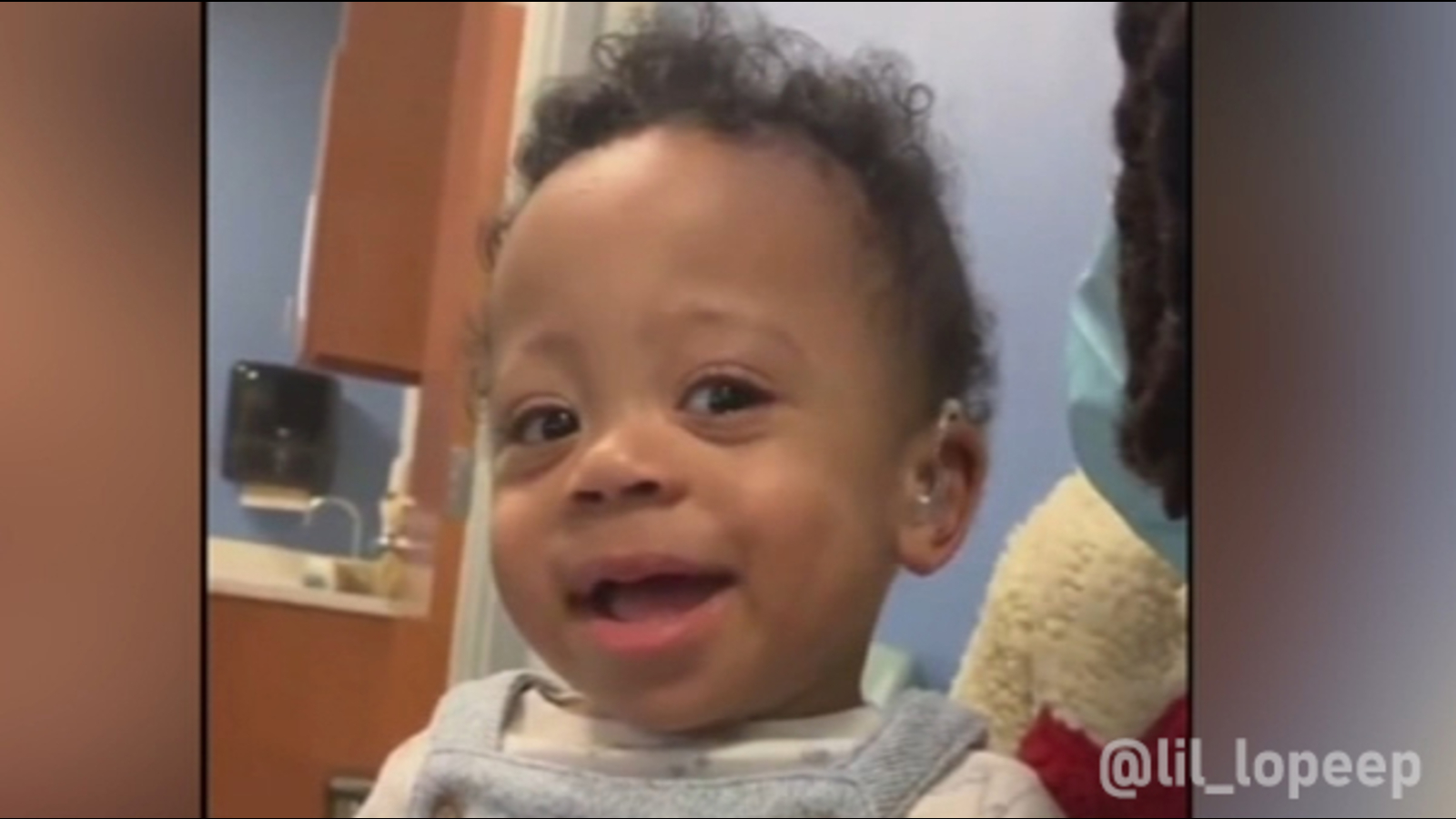 WATCH: Baby born 4 months premature hears mom's voice for the first ...