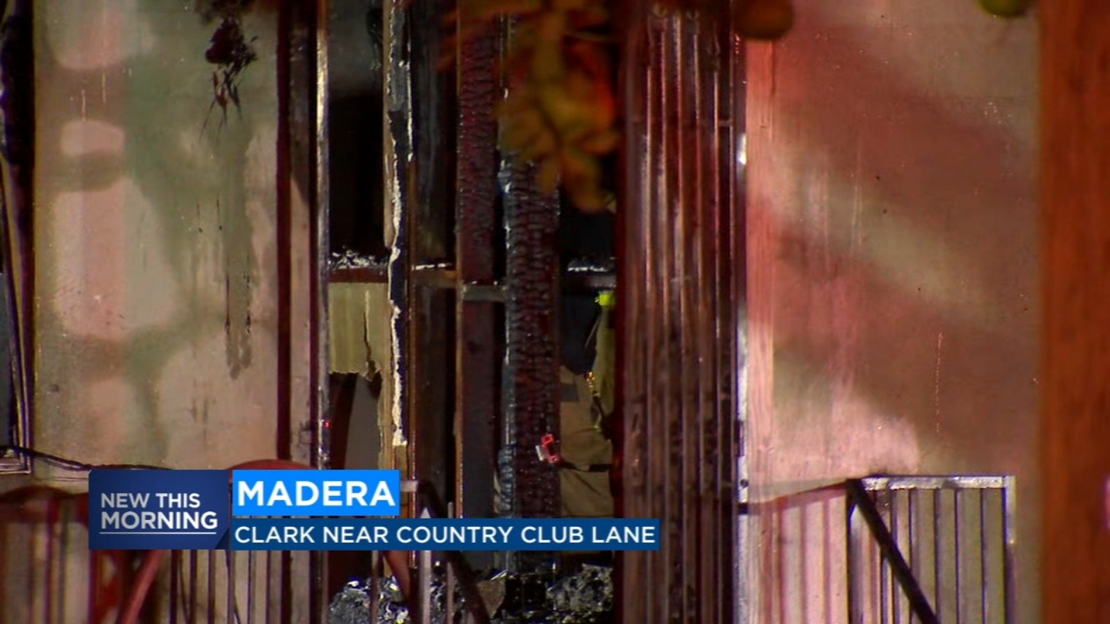Vacant house destroyed by flames in Madera - ABC30 Fresno