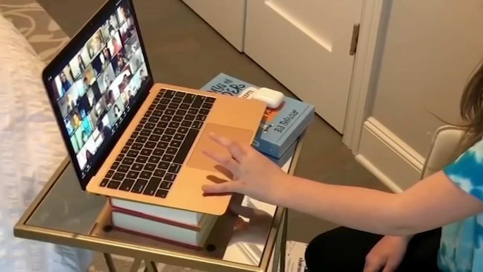 Chicago Public Schools remote learning: CTU says CPS needs to make ...