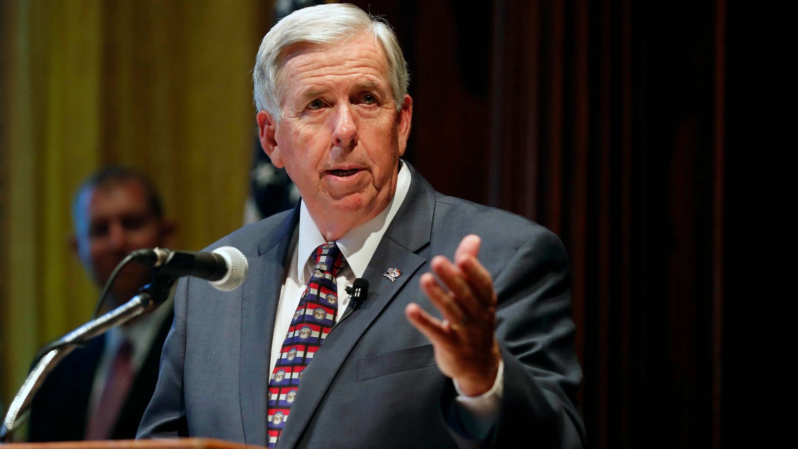 Missouri governor Mike Parson, opponent of mandatory masks, has COVID ...