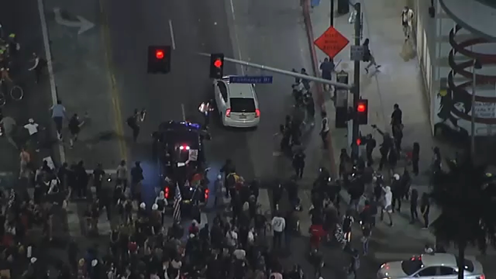 2 vehicles hit protesters in Los Angeles as Breonna Taylor protests ...