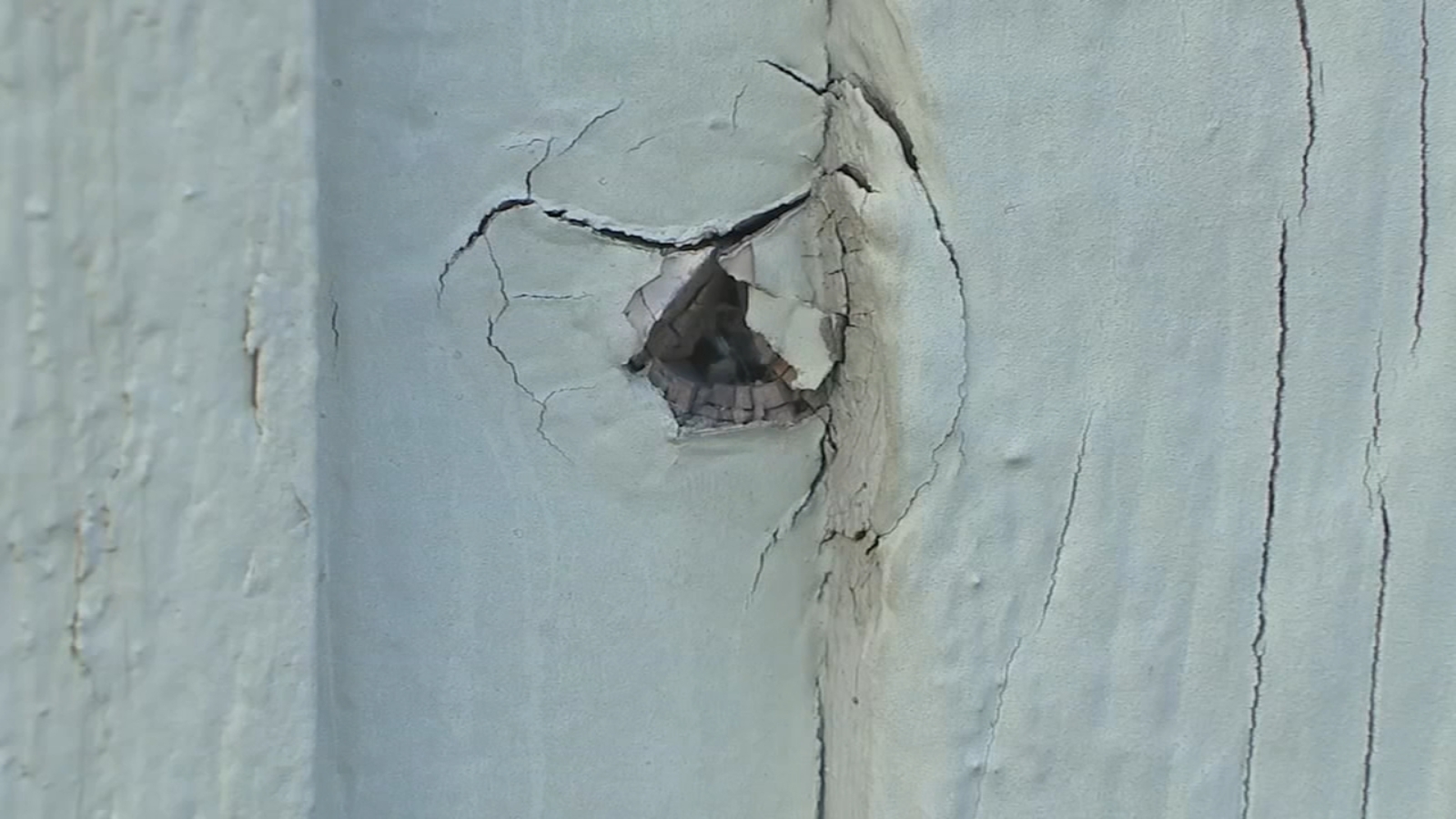 Houston mom of 3-year-old grazed by bullet in Antoine Street apartment ...