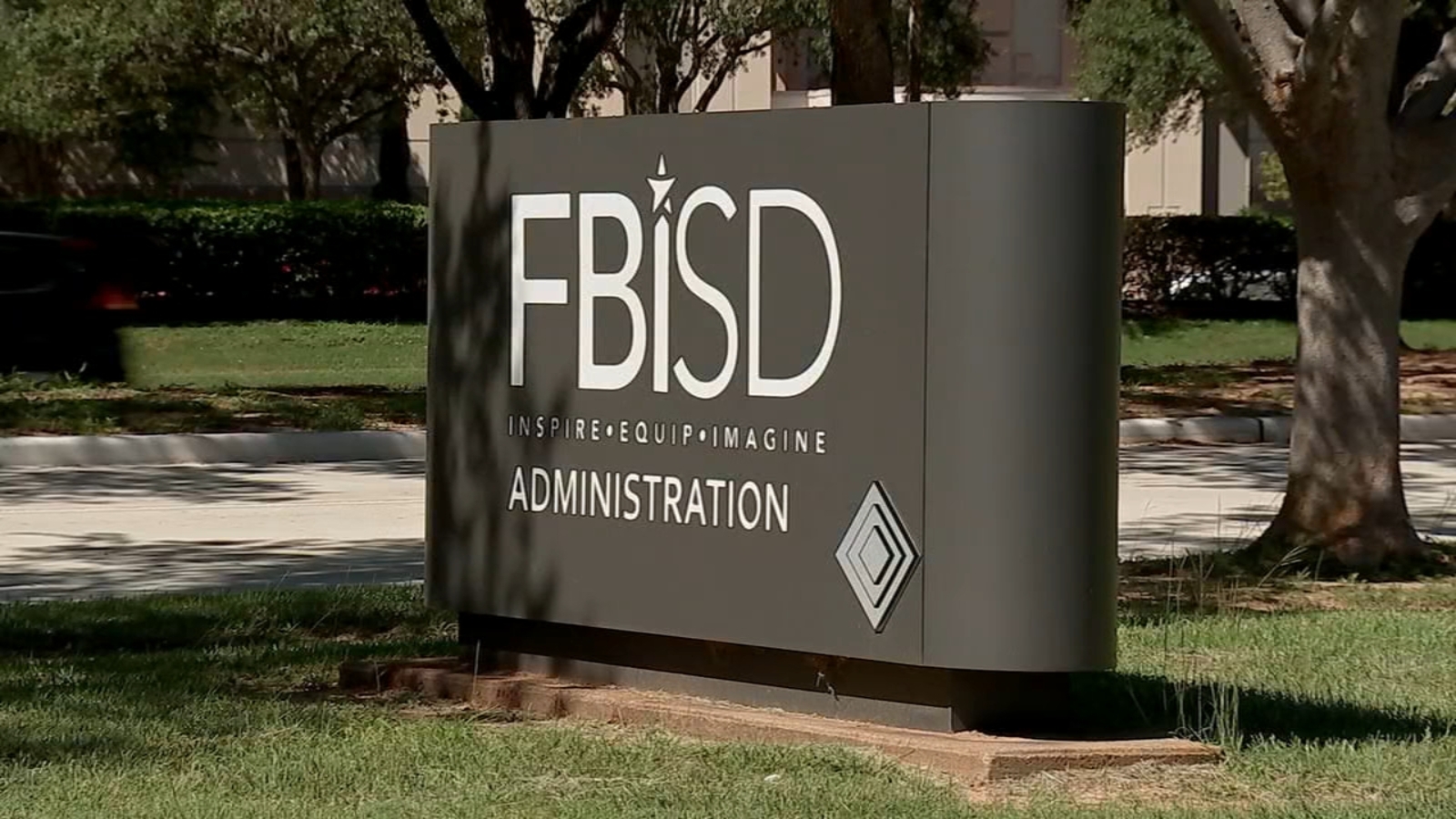 FBISD shares COVID-19 plans as students return to campus - ABC13 Houston