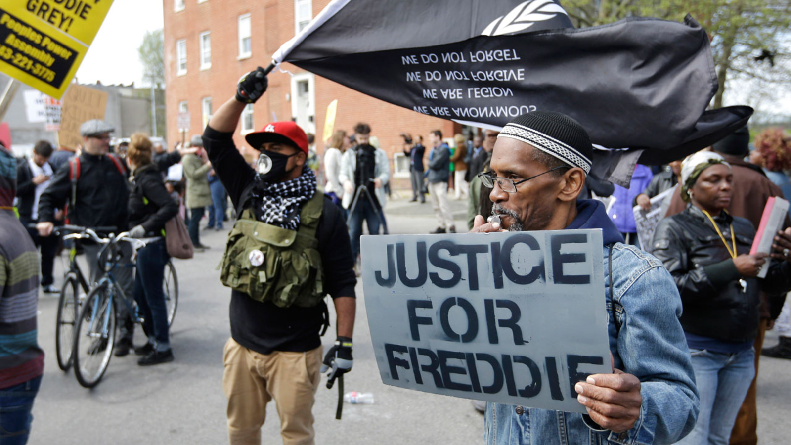 Protests in Baltimore turn violent after death of Freddie Gray - ABC7 ...