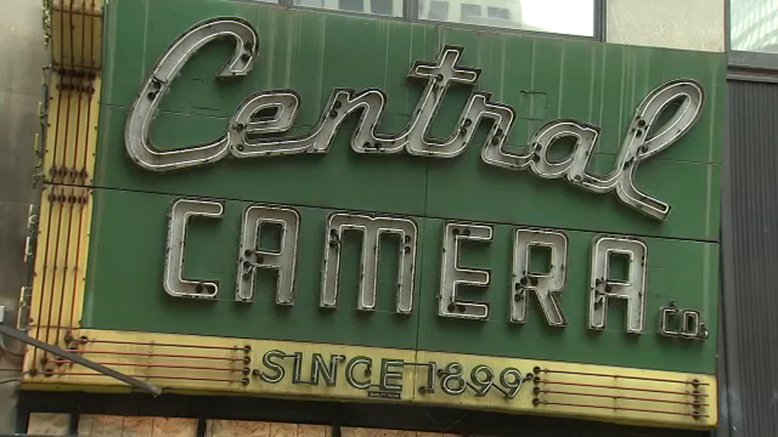 Central Camera to reopen in Chicago's Loop after being destroyed amid ...