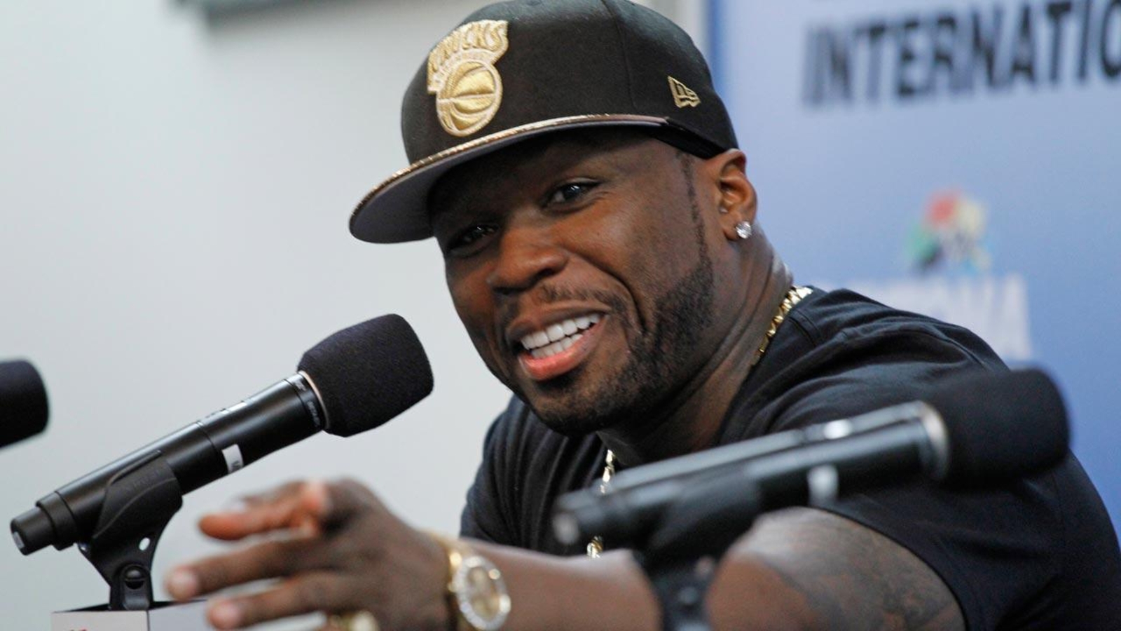 Bankruptcy judge questions photos of 50 Cent with cash piles - ABC13 ...