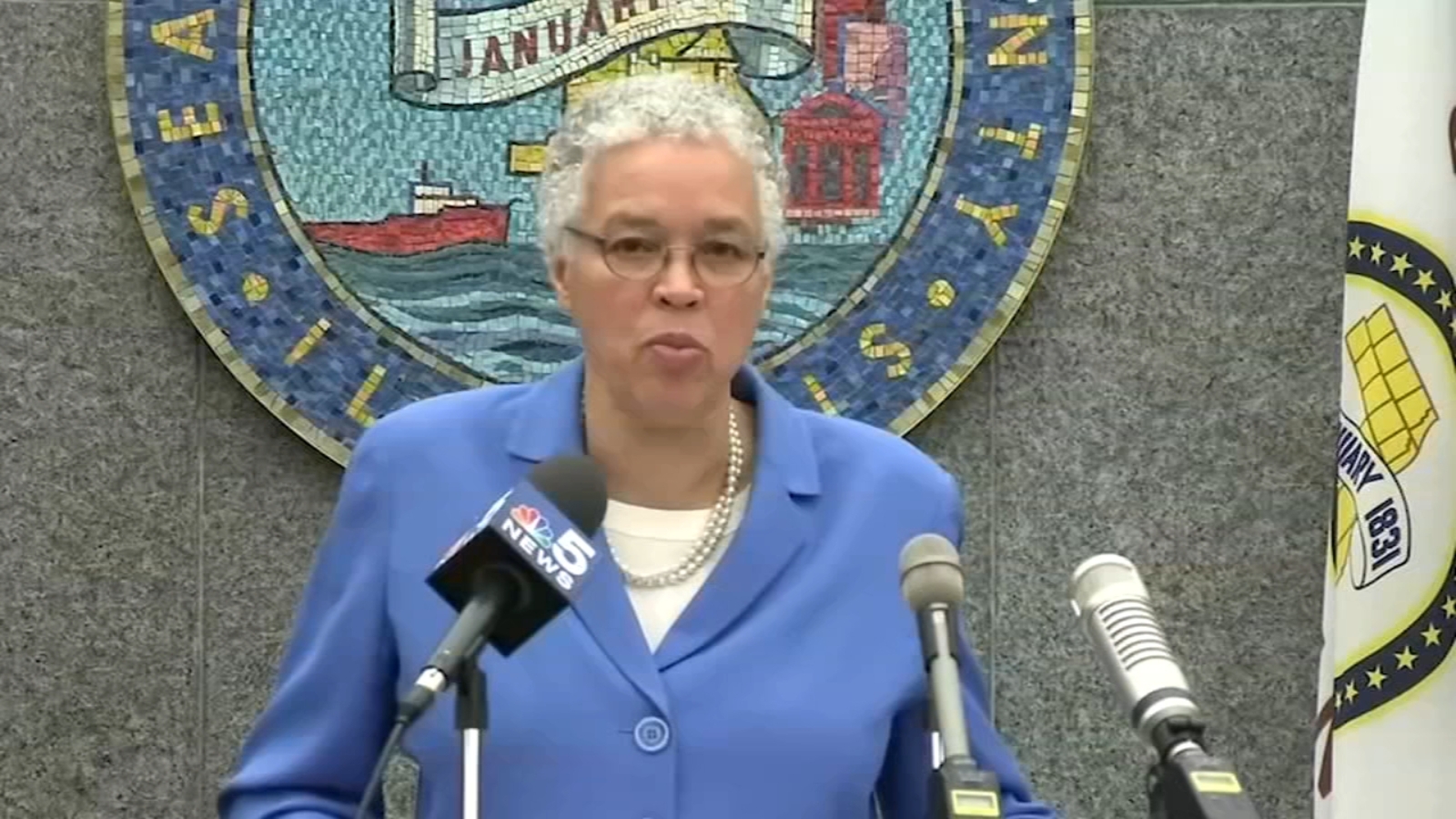 Cook County Board President Toni Preckwinkle outlines 2021 budget with ...