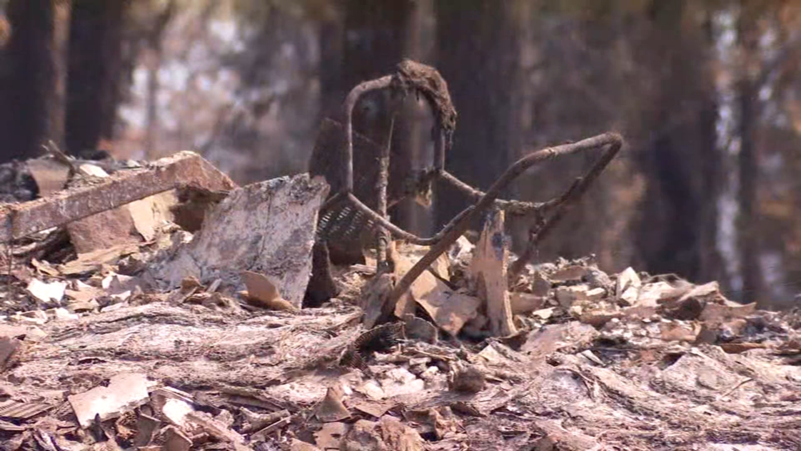 SQF Complex Fire: 168,973 acres burned, 75% contained, latest ...