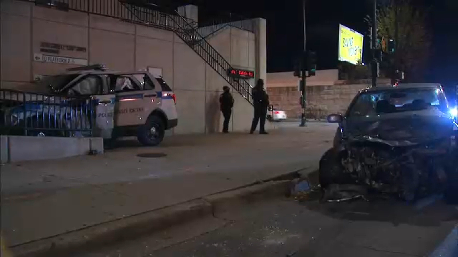 Driver runs red light, crashes into CPD squad car on South Side ...