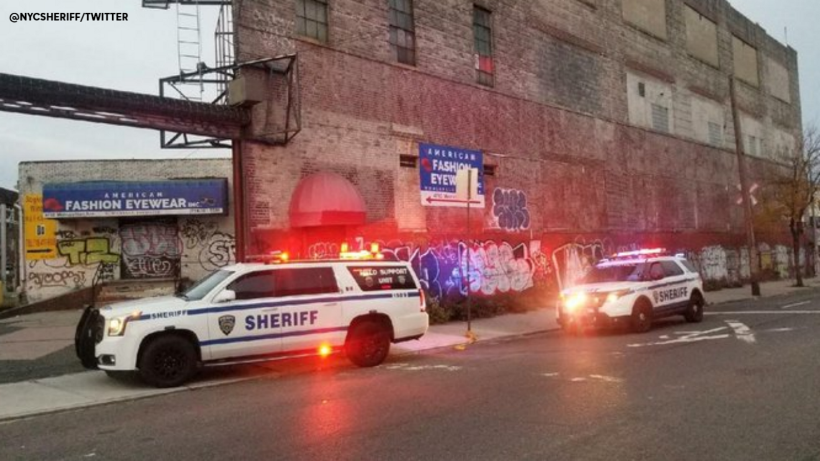COVID NYC Update: Dozens found inside illegal warehouse party in Queens ...