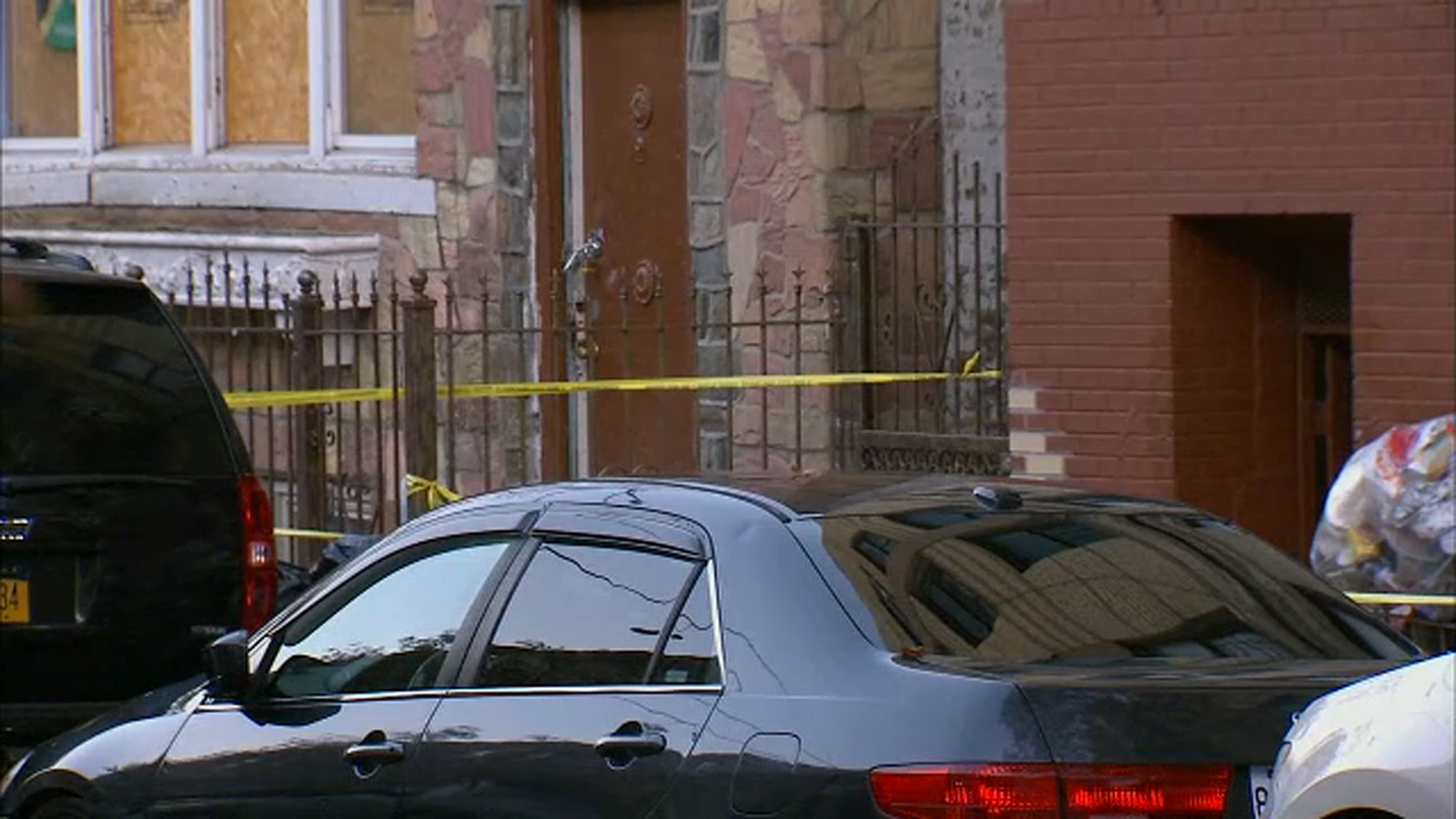 2 infants found dead, wrapped in paper on patio in Claremont, Bronx ...