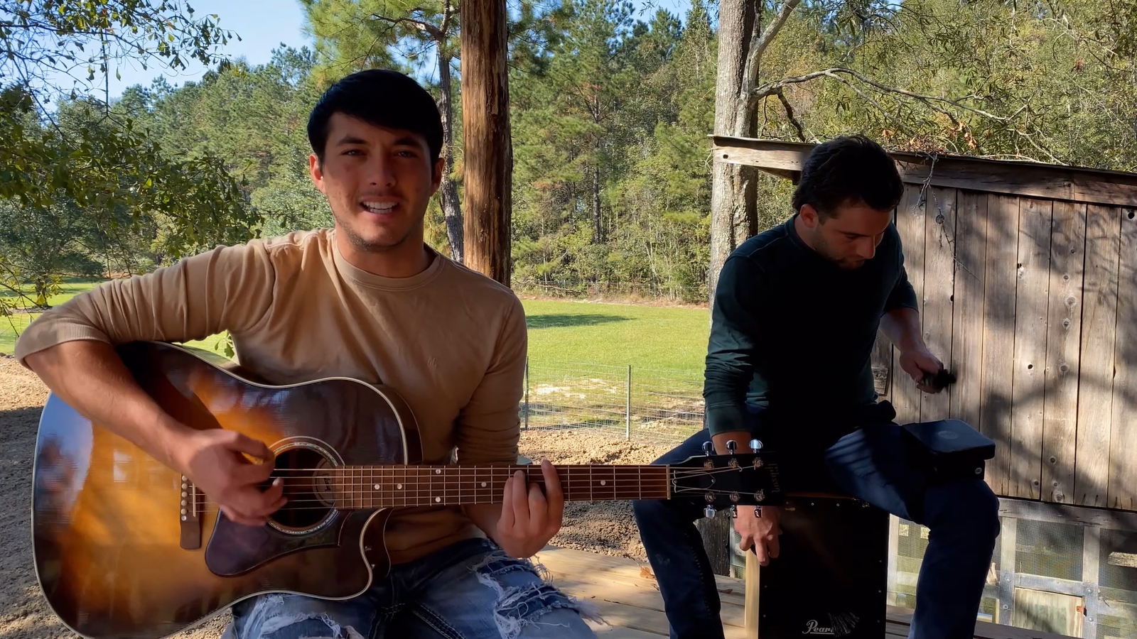 Laine Hardy performs 'Other LA' for On The Red Carpet's concert series ...