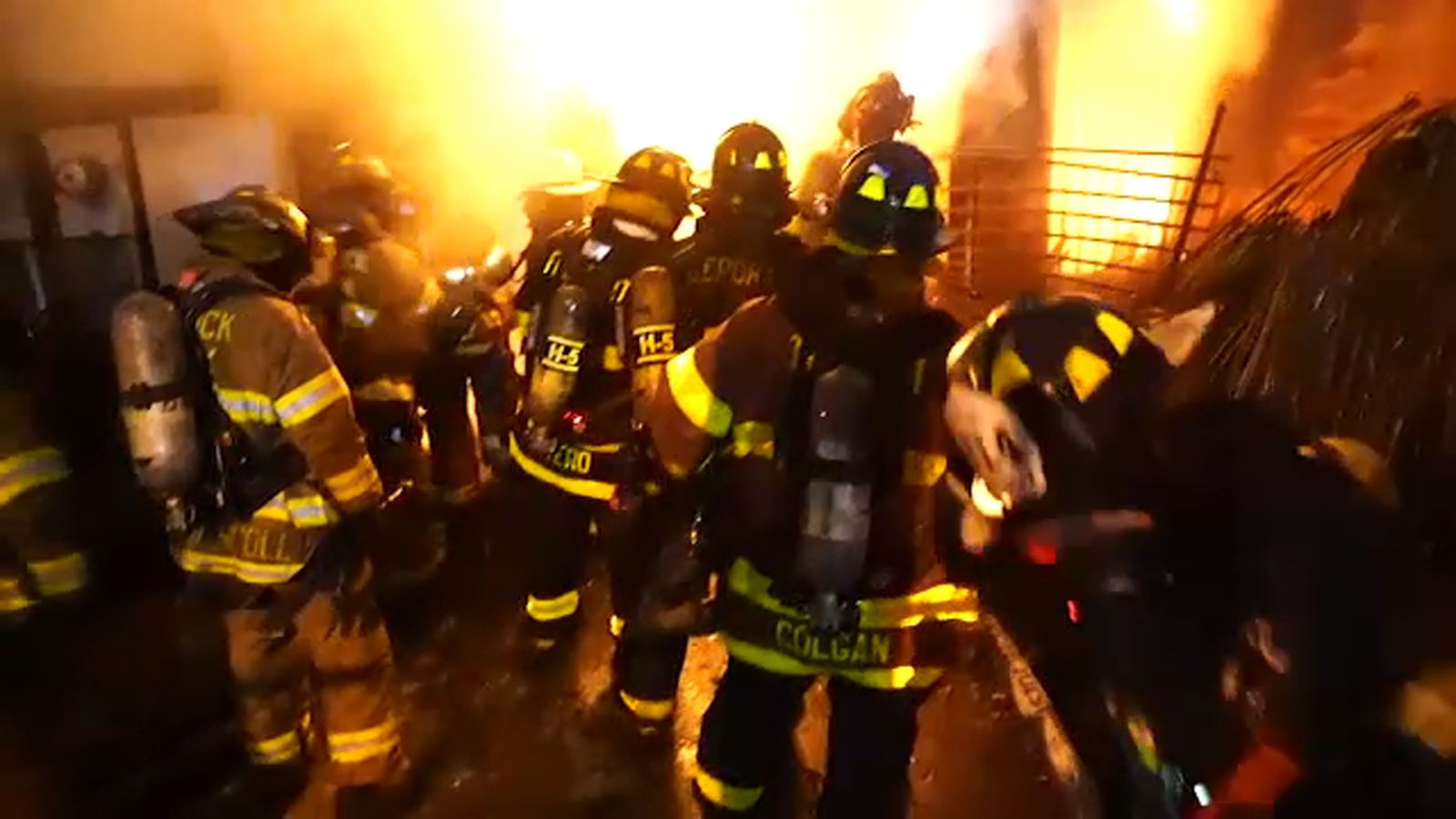 5 firefighters hurt, businesses destroyed and damaged in Freeport fire ...