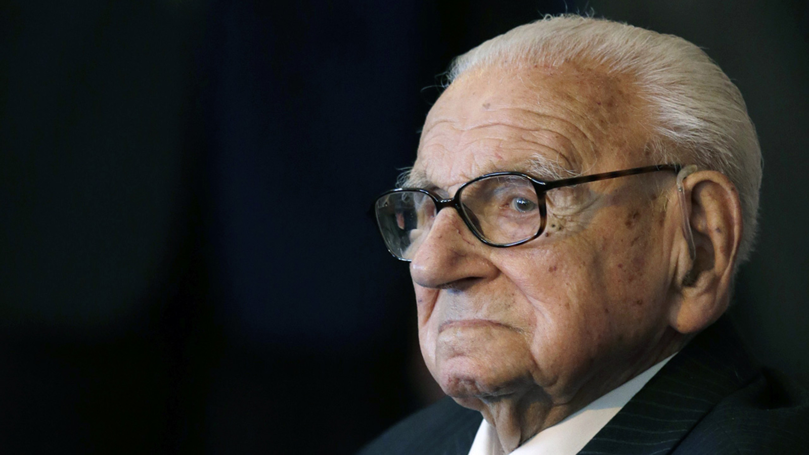 Kindertransport organizer Nicholas Winton dies at 106 - ABC13 Houston
