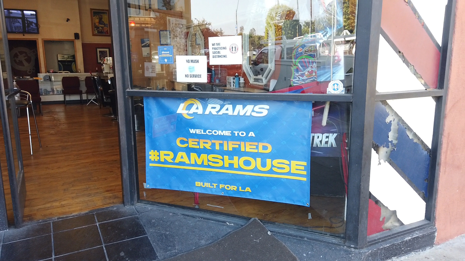 Rams organization starts program to support Inglewood small businesses ...