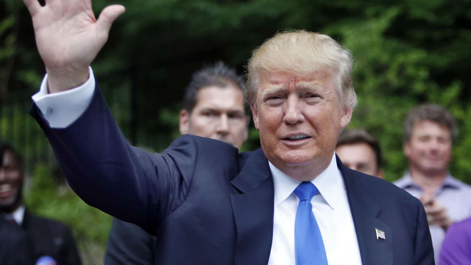 Donald Trump tweets message about Pier 14 fatal shooting - ABC7 San ...