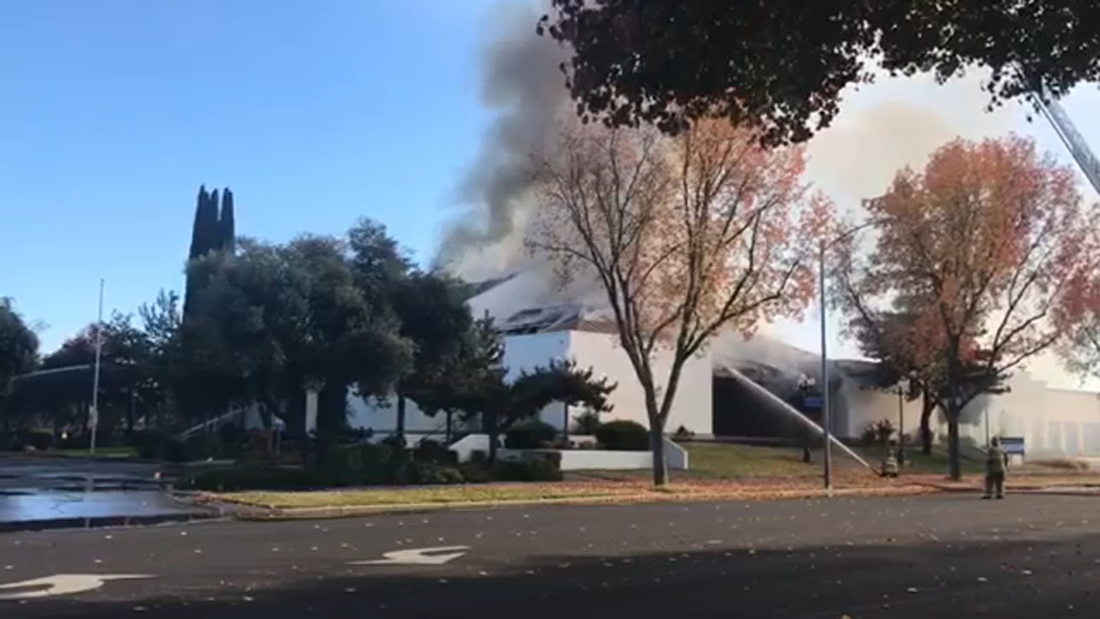 Commercial building in Merced likely a total loss after fire ...