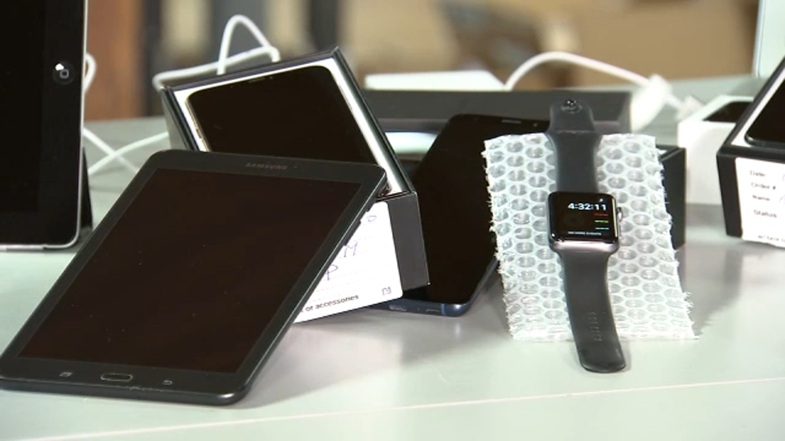 Refurbished holiday gifts offer less expensive options on high-end ...