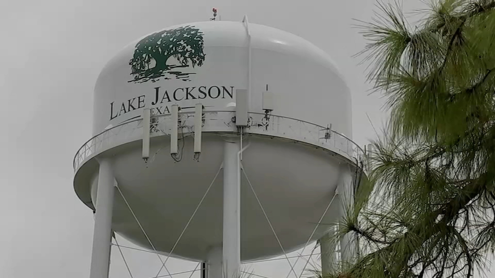 Lake Jackson's water system tests negative for amoeba, officials say ...