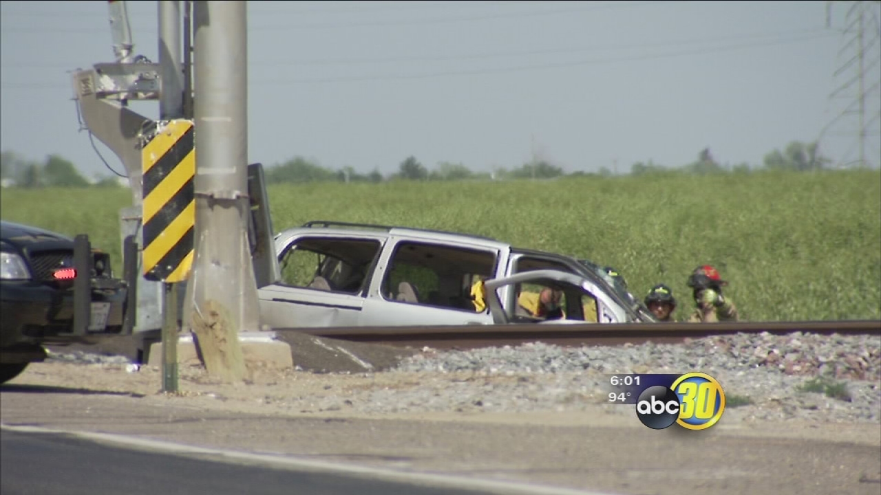 Suv Driver Killed In Collision With Amtrak Train In Madera County
