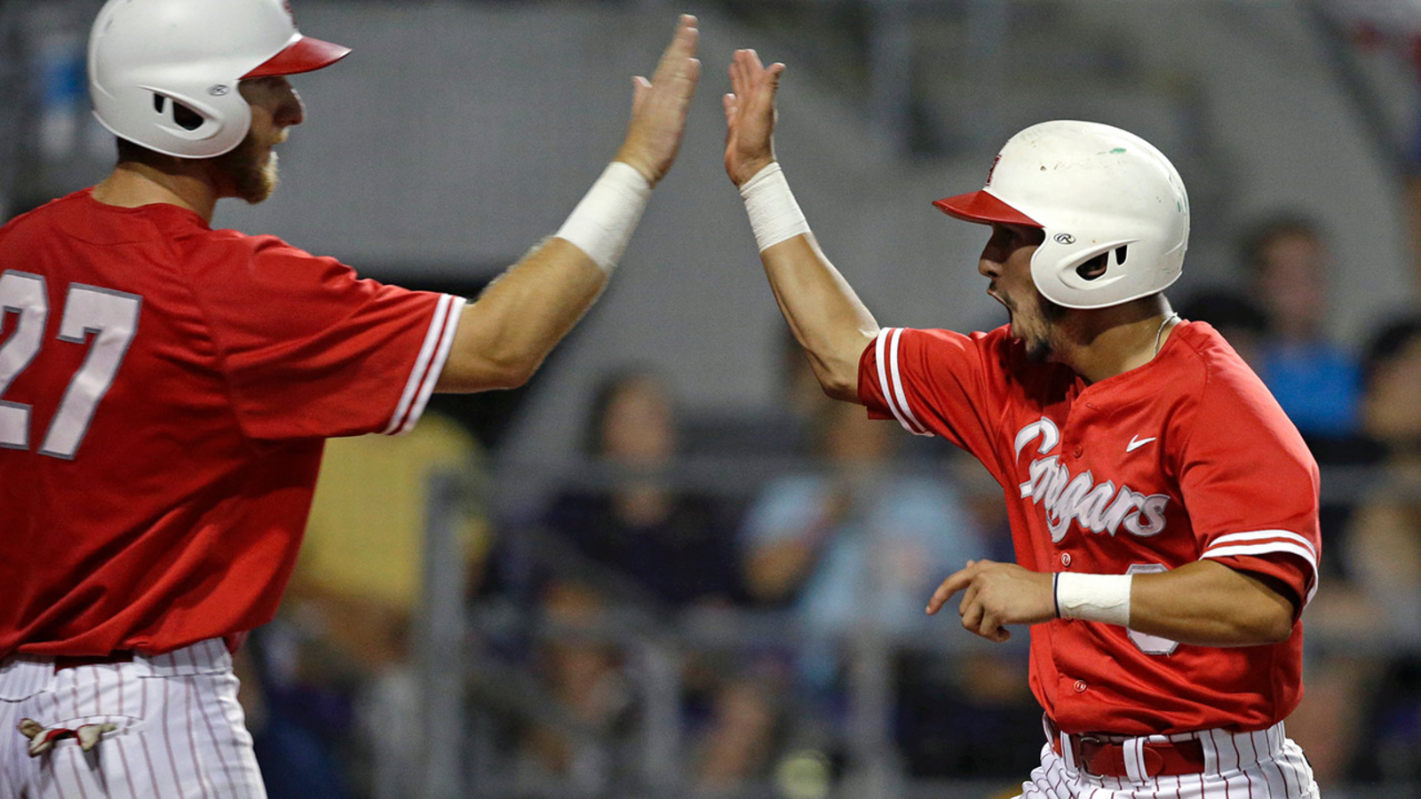 Coogs advance to face Horns in NCAA Baseball Super Regionals - ABC13 ...