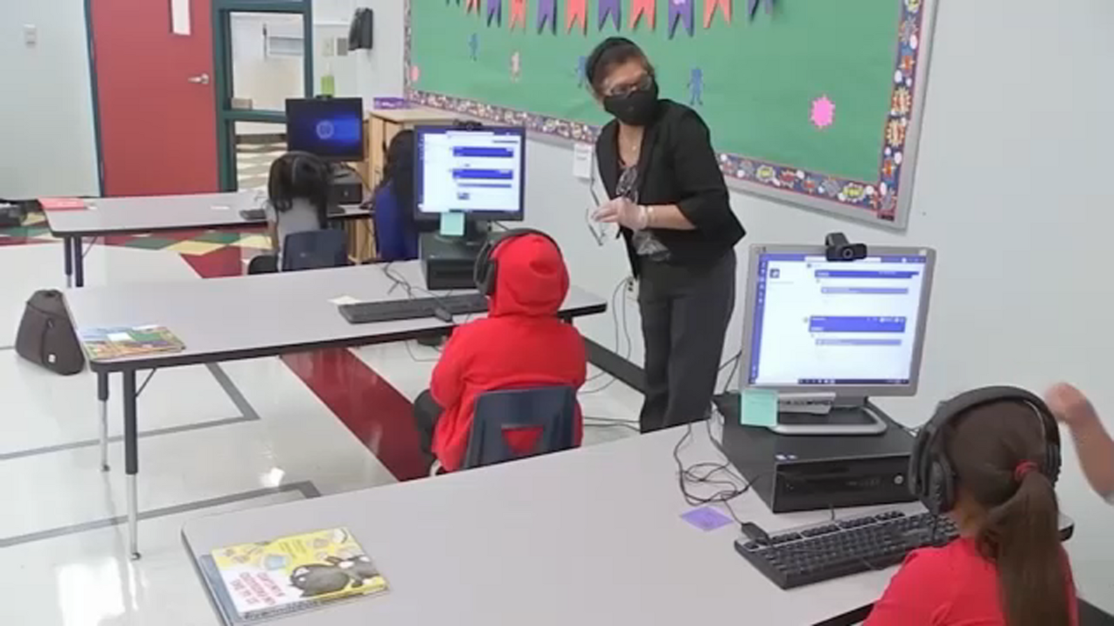 'Frontline' teachers in Houston still waiting turn for COVID-19 vaccine ...