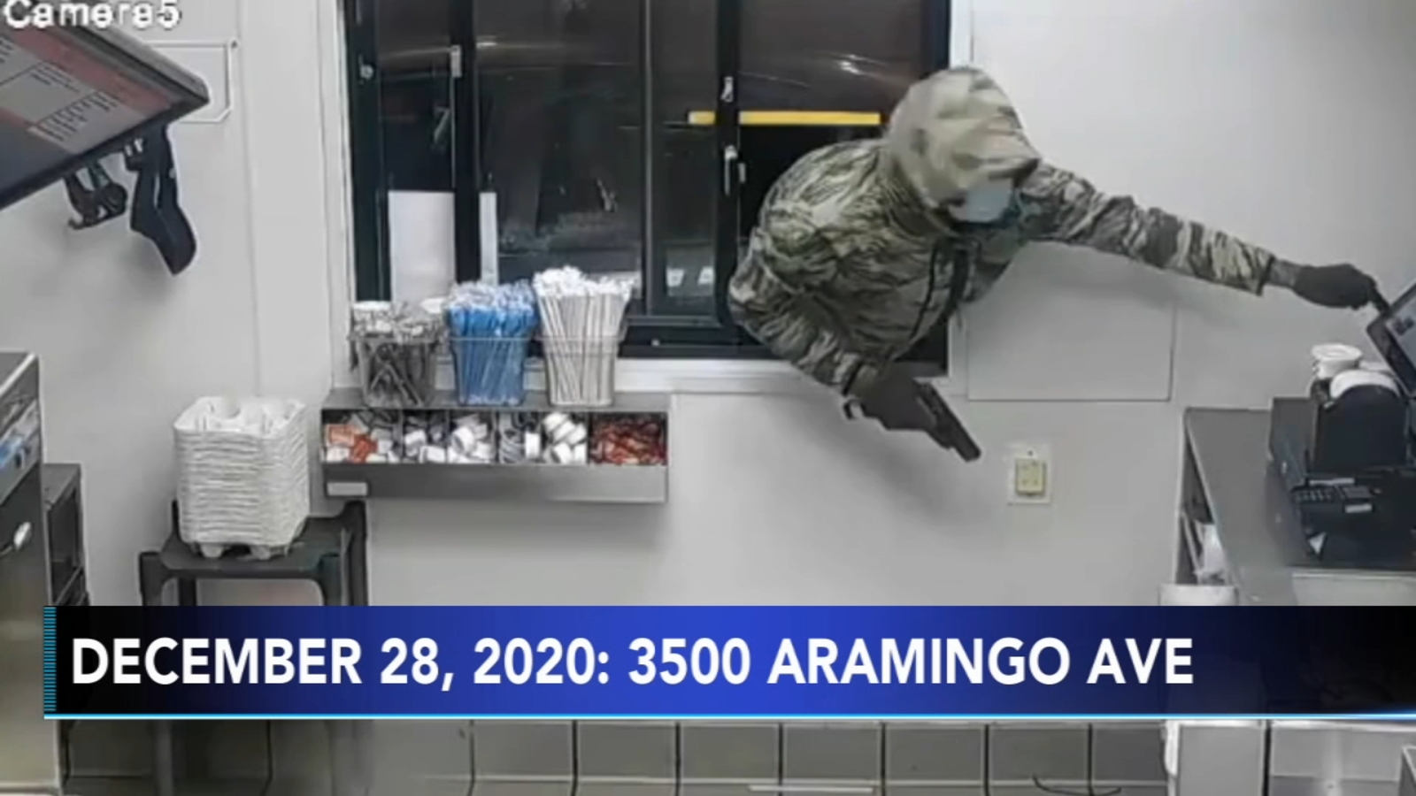 Caught on video: Attempted armed robbery at Checkers drive-thru on ...